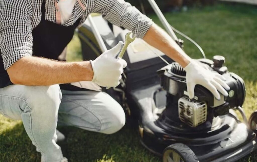 Briggs And Stratton Small Engine Repair: Your Complete Guide